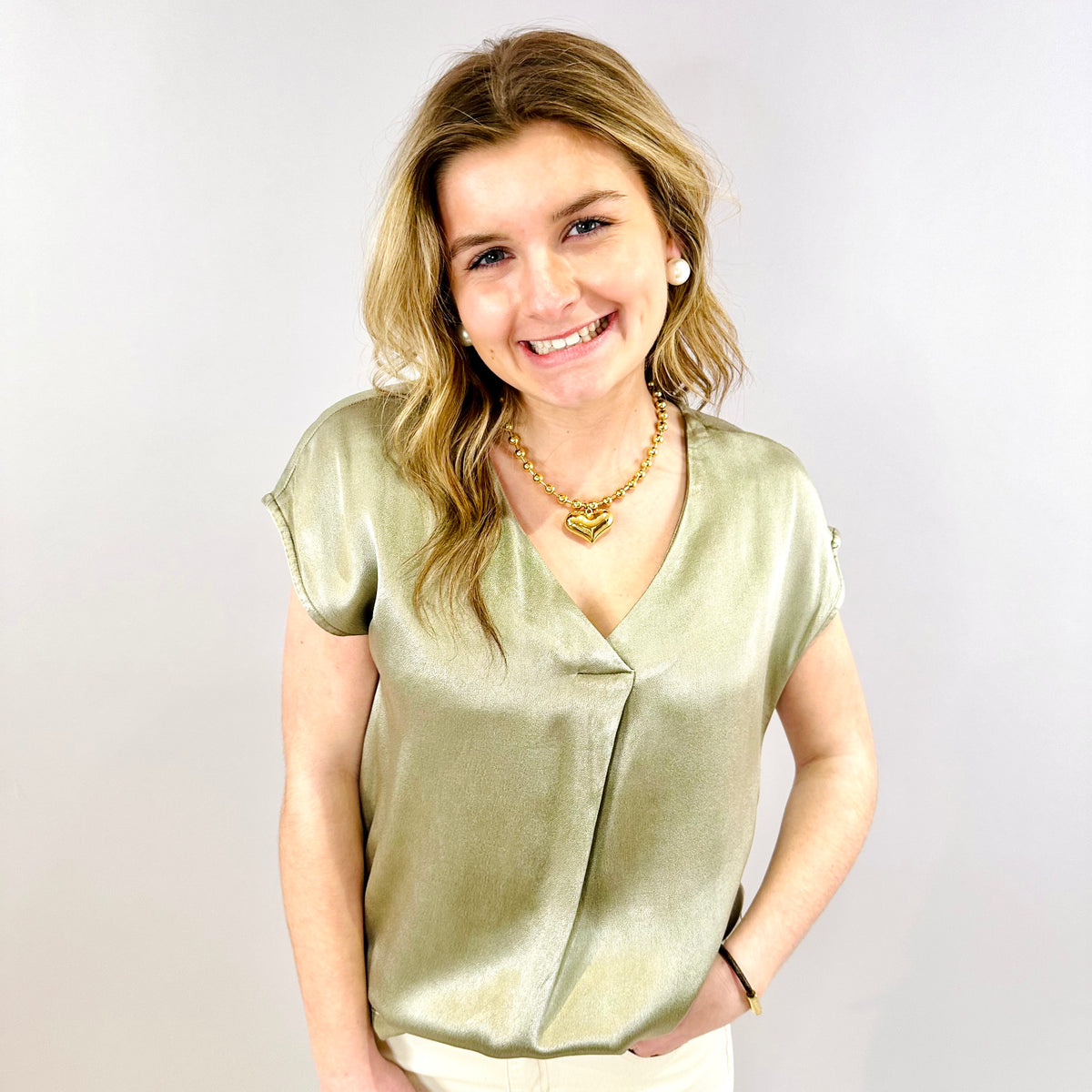 Vetiver Satin Relaxed Tee – Scarpa Alta